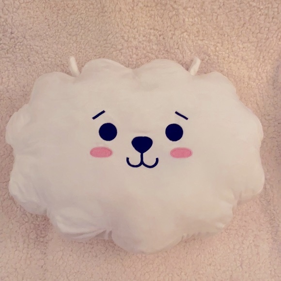 BTS | Accessories | Bts2 Line Friends Big Plushie Rj Cloud Bts 21 Stuff ...
